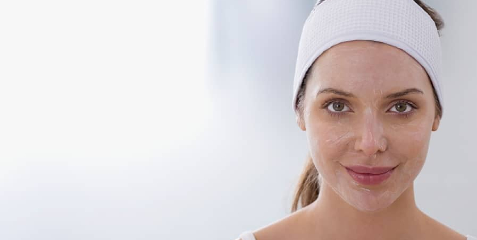 Chemical Peel vs. Microdermabrasion – How Do They Differ?